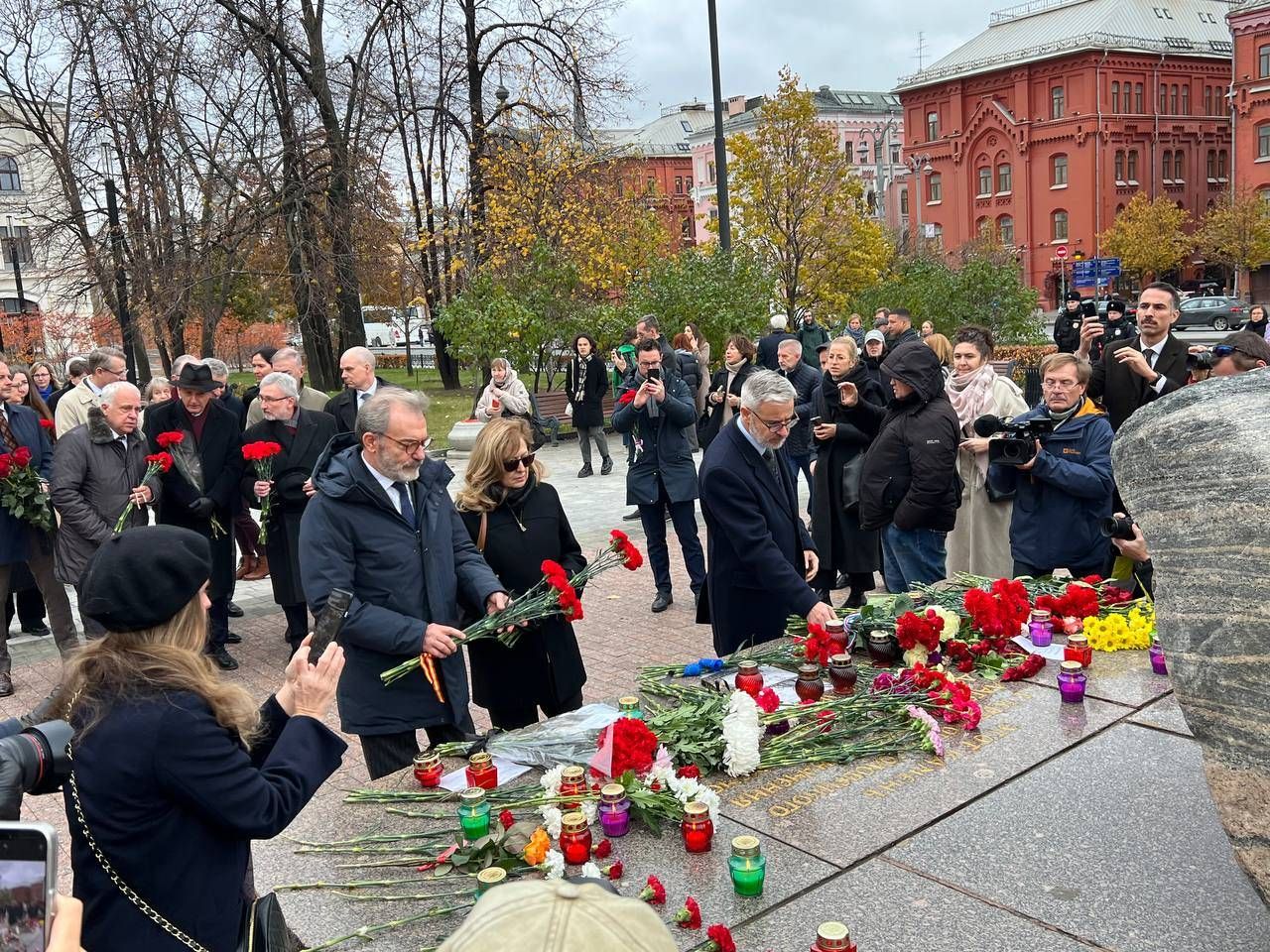 Day of Remembrance of the victims of political repression - Embassy of ...
